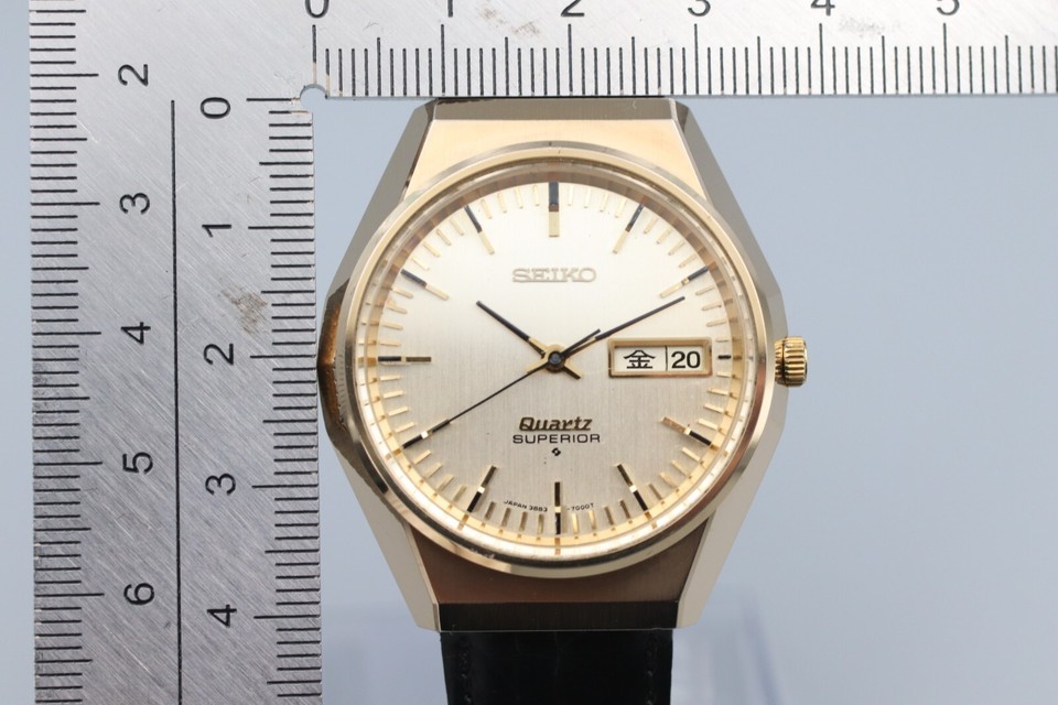 *Near Mint* Vintage Seiko Superior 3883-7000 Quartz Gold Dial Men's ...