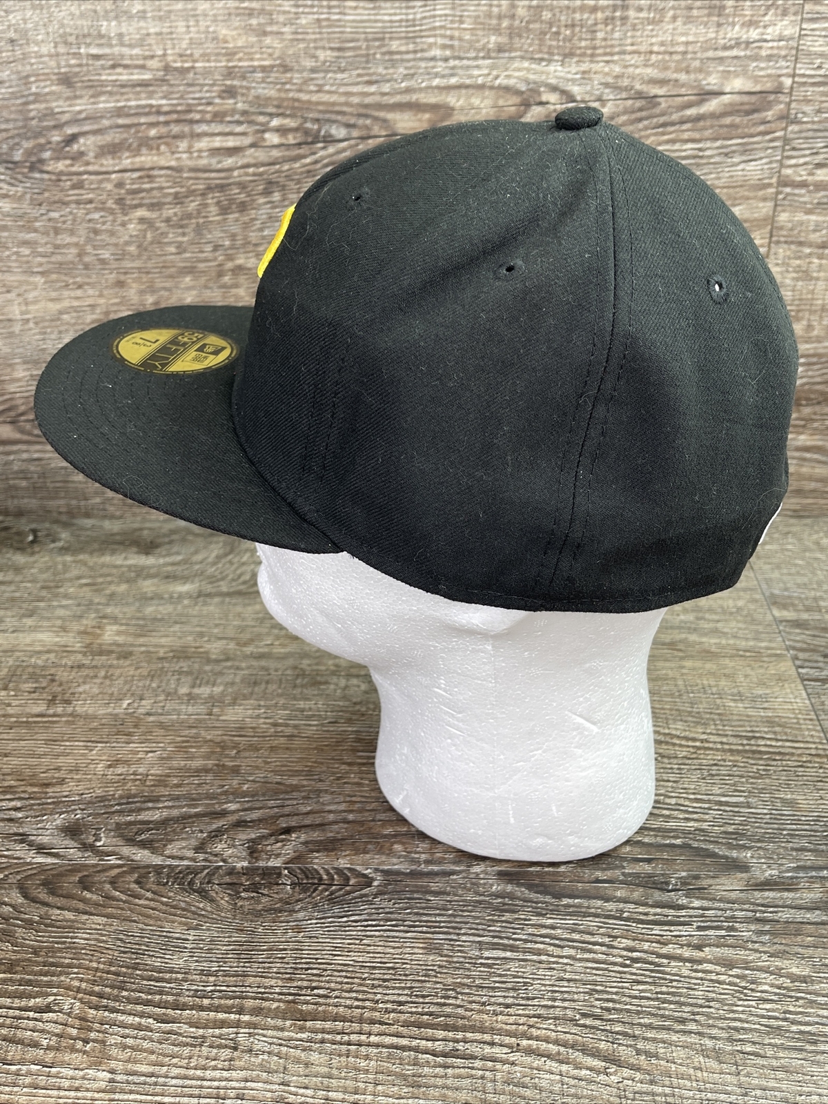 New Era Pittsburg Pirates 59FIFTY MLB Fitted Hat Size… - Gem
