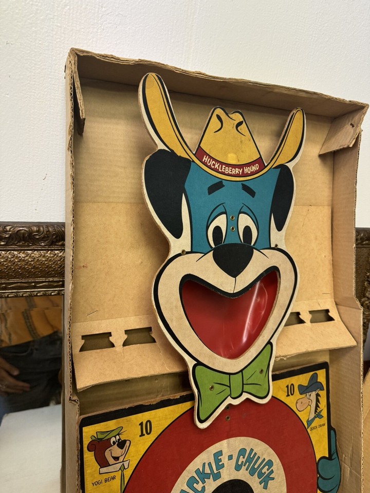 Vintage 1961 Hanna Barbera Huckleberry Hounds Huckle-Chuck 3 Carnival ...