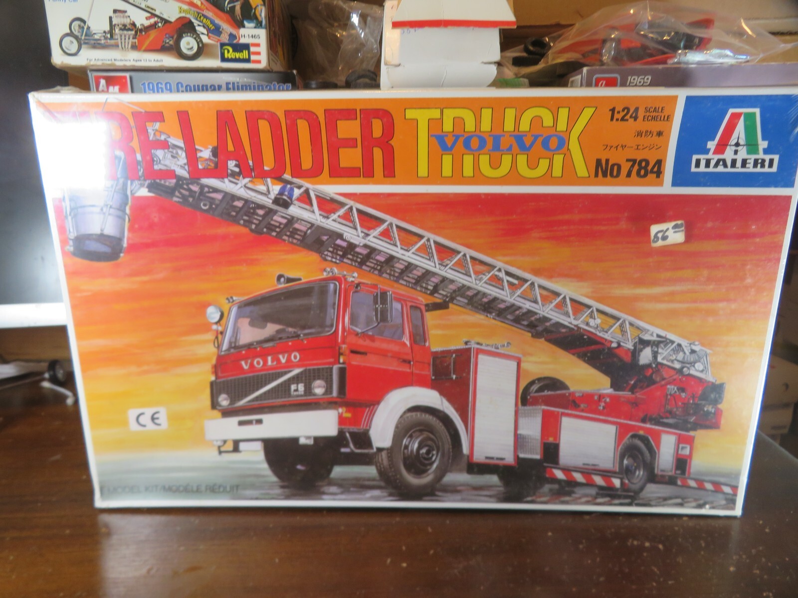 Italeri Volvo Fire ladder Truck Sealed 1/24 | eBay