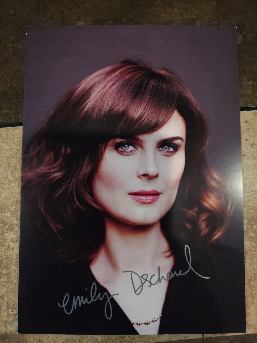 Emily Deschanel Og Ektemann