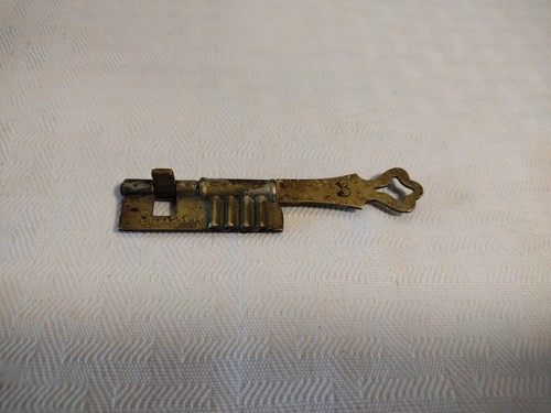 Vintage Keyhole Guard Co. Blocker Key PROV. RI USA | eBay