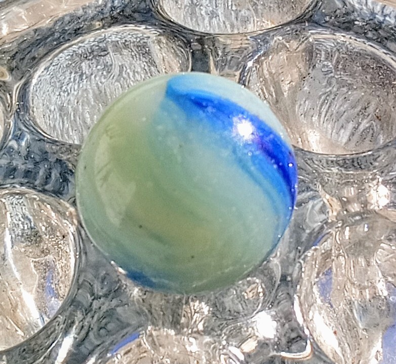 5/8" Akro Agate Ace Marble In Wet Mint Condition Photos. | eBay