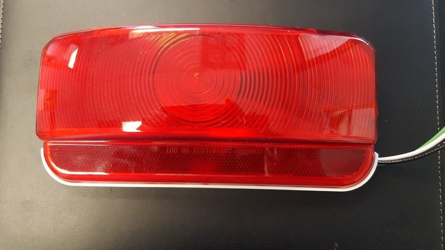 Command Tail Light Assembly Red Lens Surface Mount White Base 12v With ...
