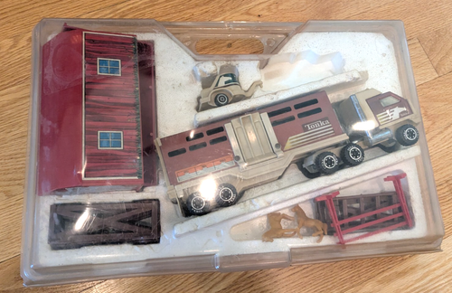 Vintage Tonka Farm Truck Set Horse Metal Livestock Trailer Barn ...