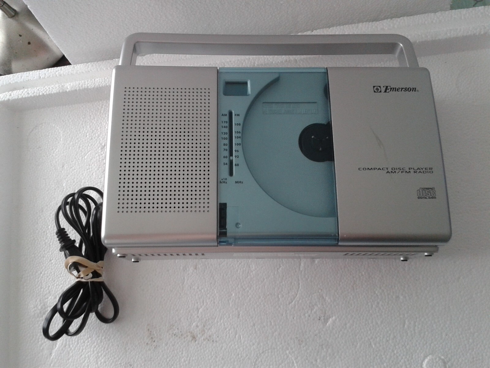 Emerson PD5098 CD Player AM/FM Radio - | Grelly USA
