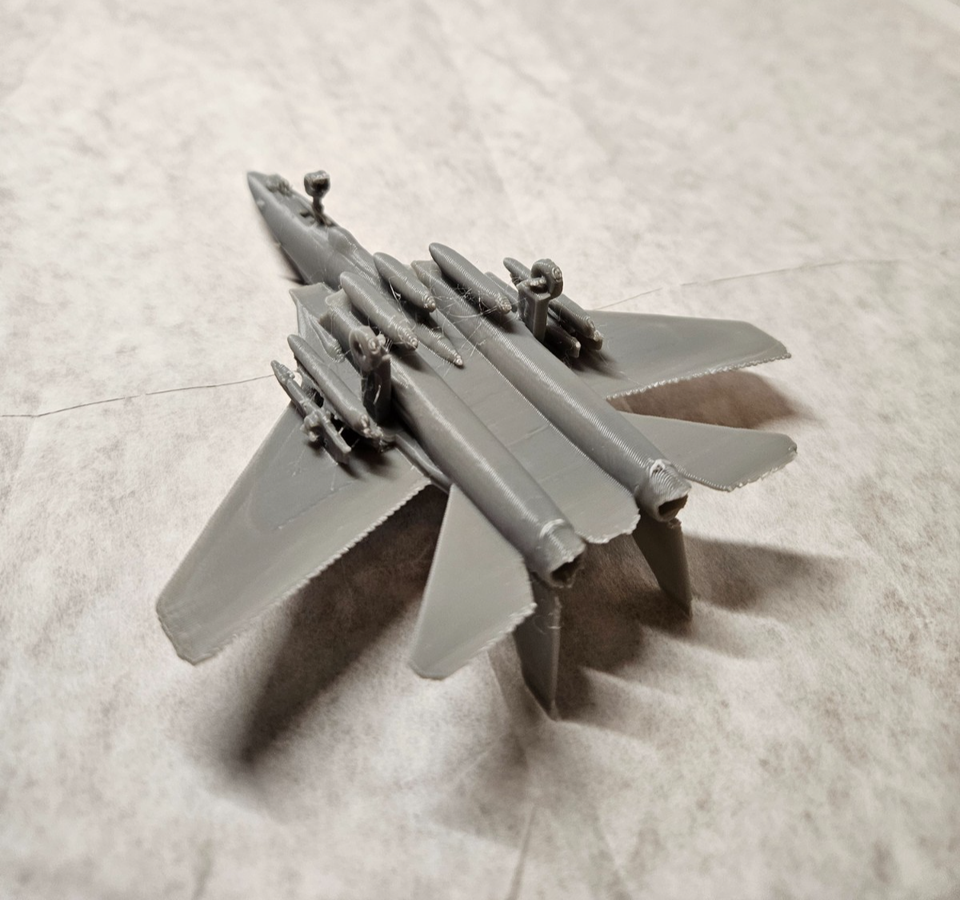 N Scale 1:160 F14 Tomcat/Fighter Jet for Model Train Environment (3 ...