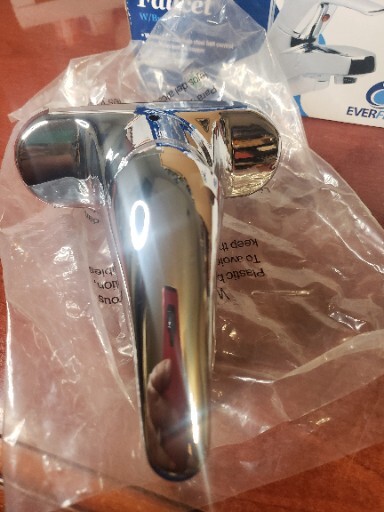 Everflow 17344 Single Handle Lavatory Faucet With Brass Pop-Up for sale ...