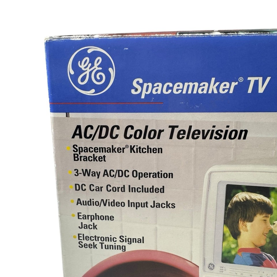 GE Spacemaker 05GP008 Countertop Mobile Color CRT Portable 5" TV Vtg ...