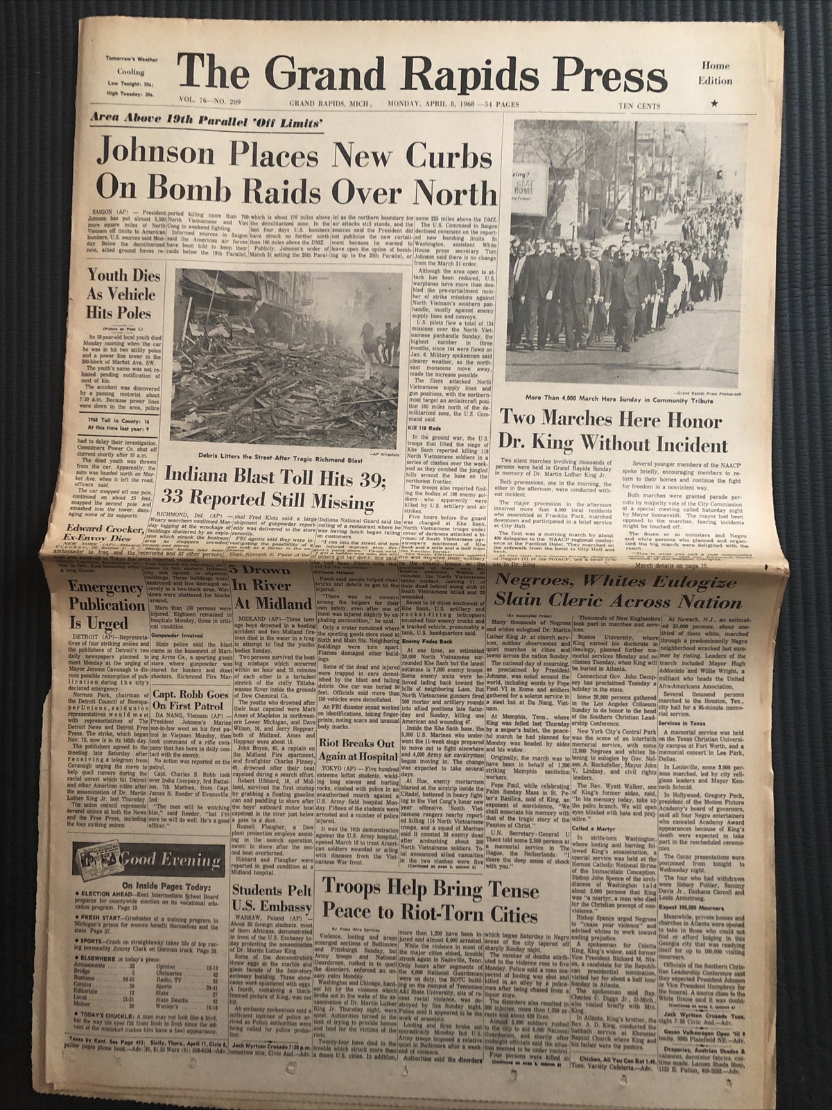 Martin Luther King Jr Slain Lot of 6 Grand Rapids Press Newspapers 1968 ...