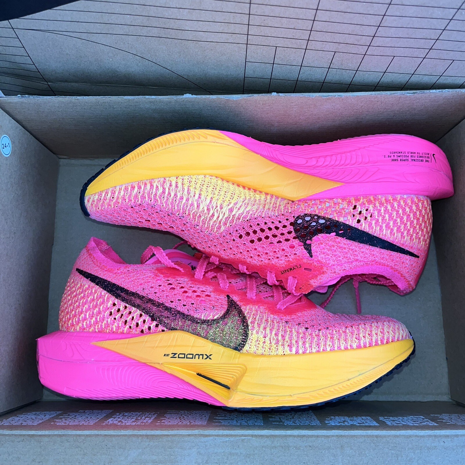 NEW Nike ZoomX Vaporfly Next%3 Hyper Pink Laser Orange DV4130-600 Women ...