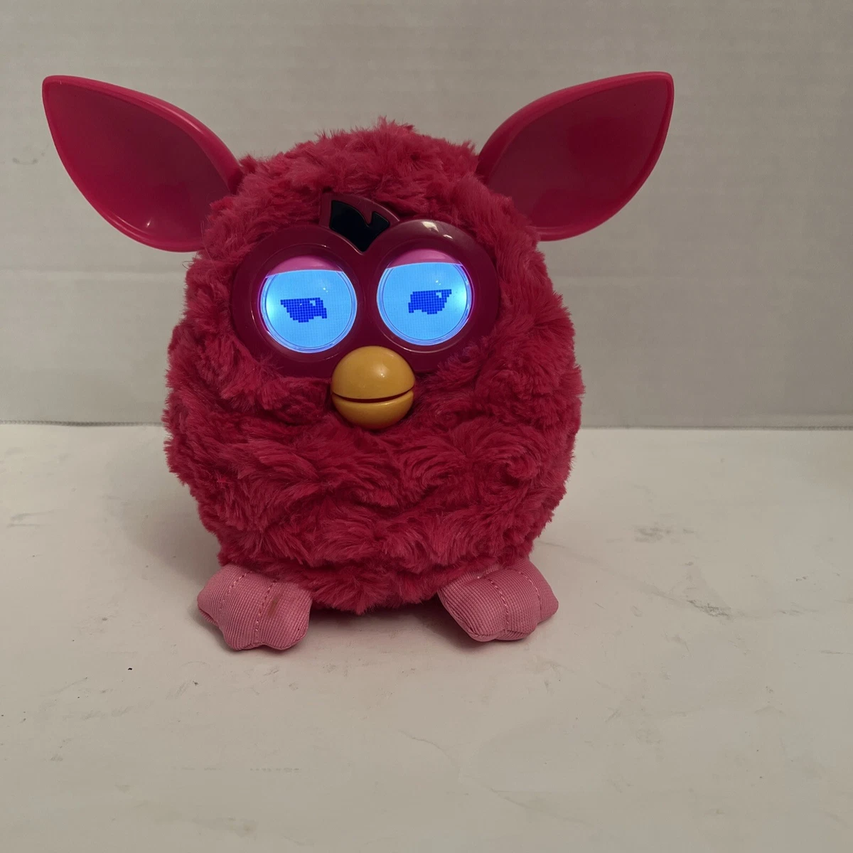 Furby 2022 Pink