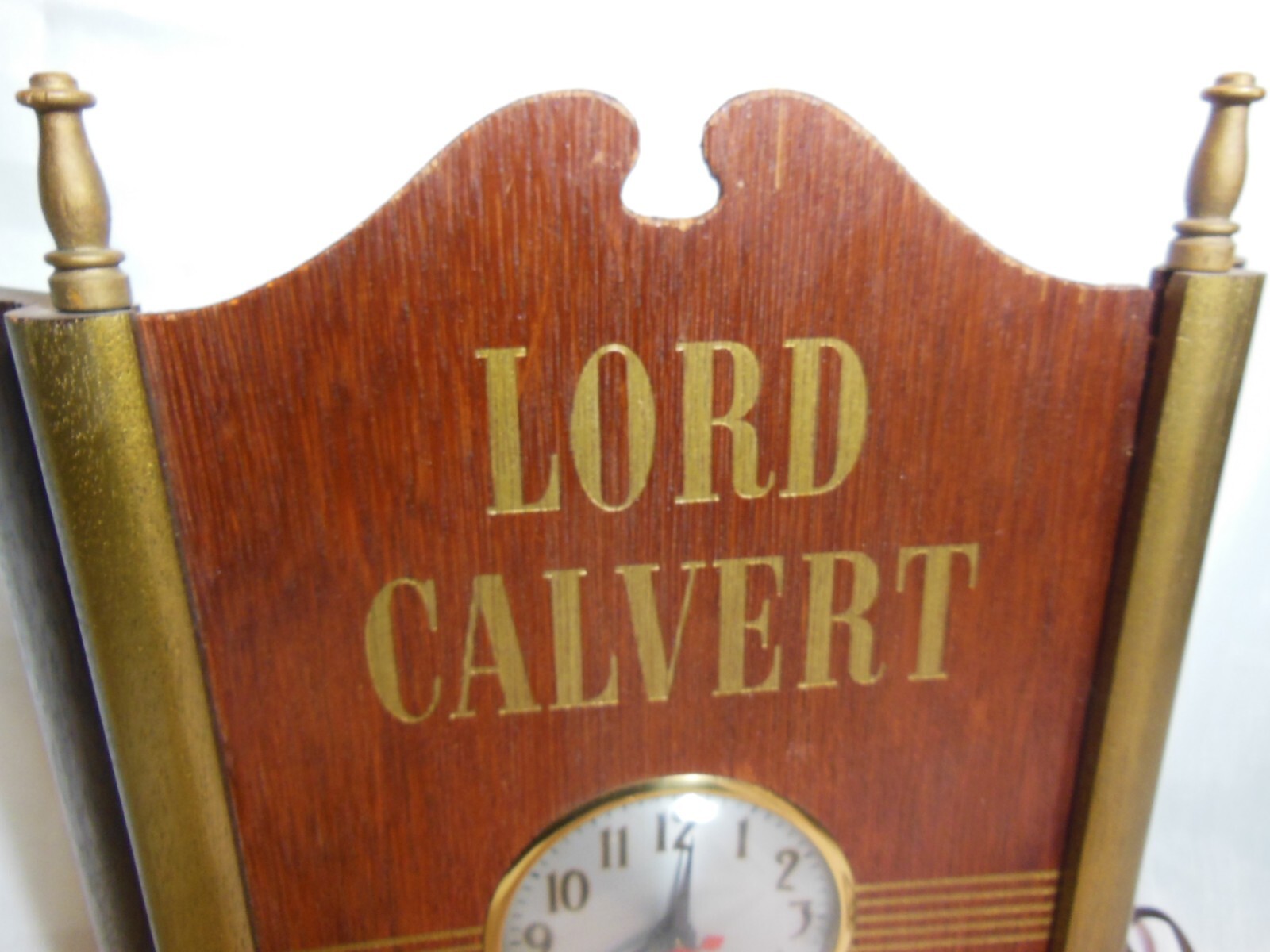 Vintage Lord Calvert Canadian Whiskey Wall Shelf Clock Electric Bar ...