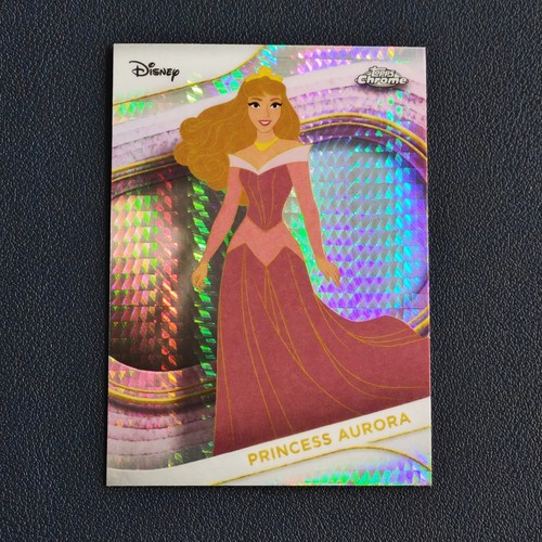 PRINCESS AURORA 2025 Topps Chrome Disney #120 Prism Refractor | eBay