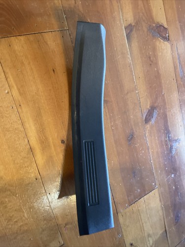 Right Passenger Rear Sill Scuff Plate 84445018 2020 GMC Terrain 1.5L ...