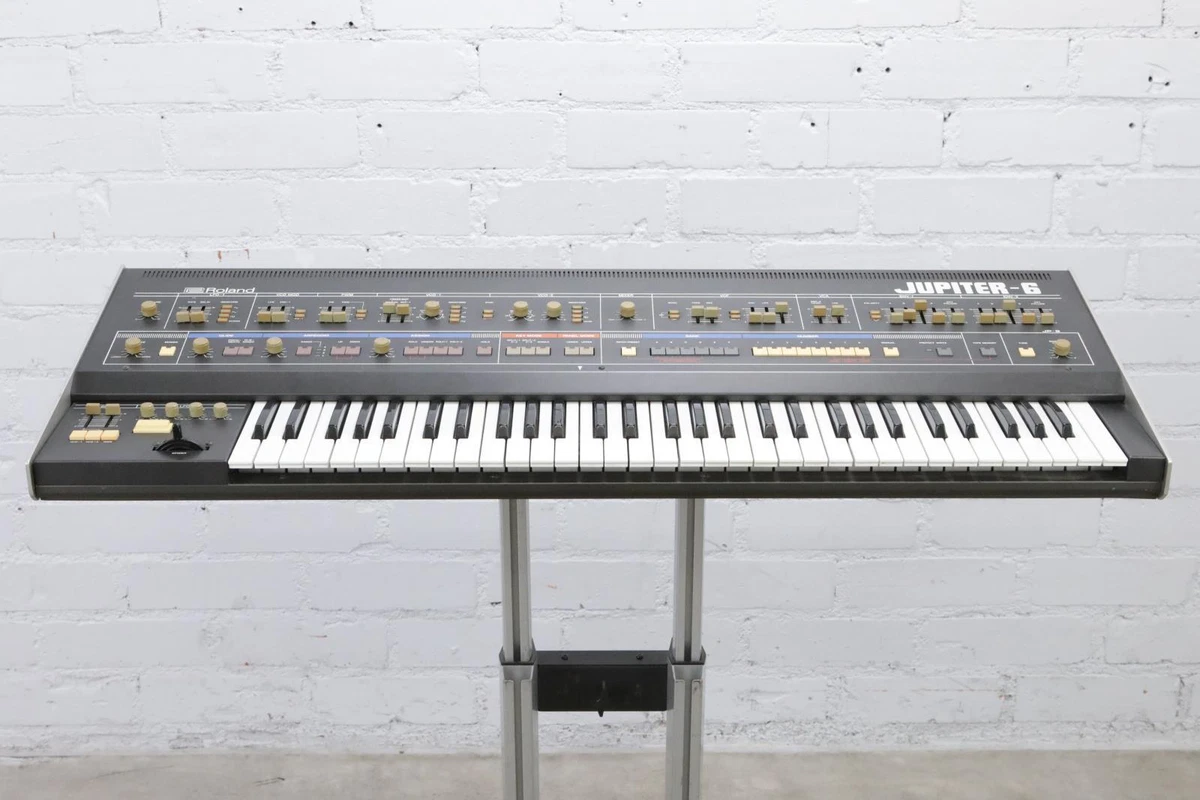 Roland Jupiter 6