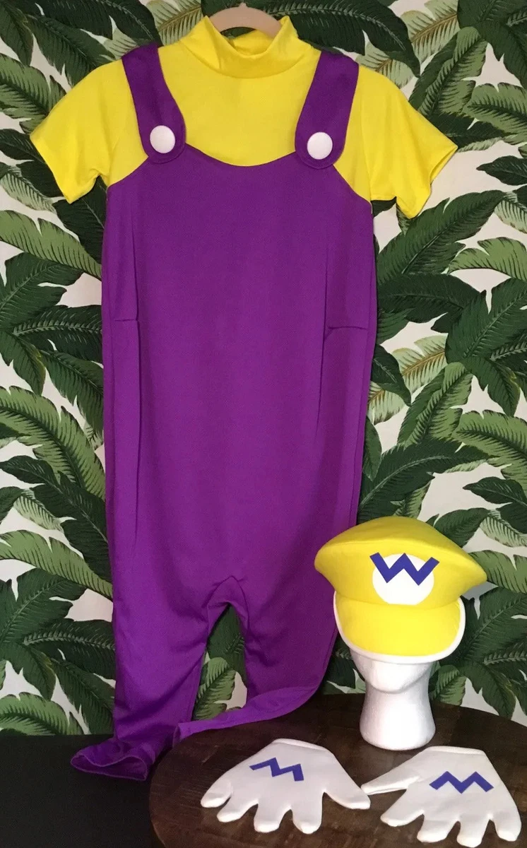 Female Wario Costume