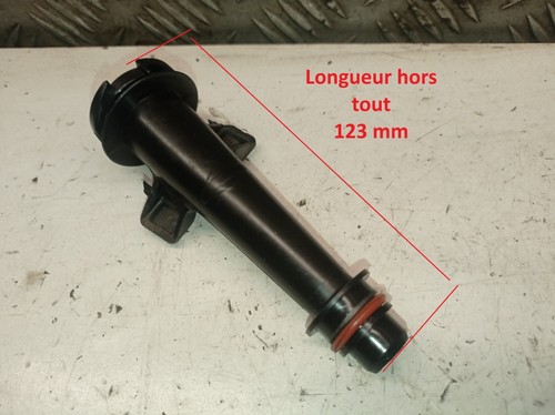 Briggs & Stratton 300 Series 08P502 0081H1 - Puits de jauge huile ref ...