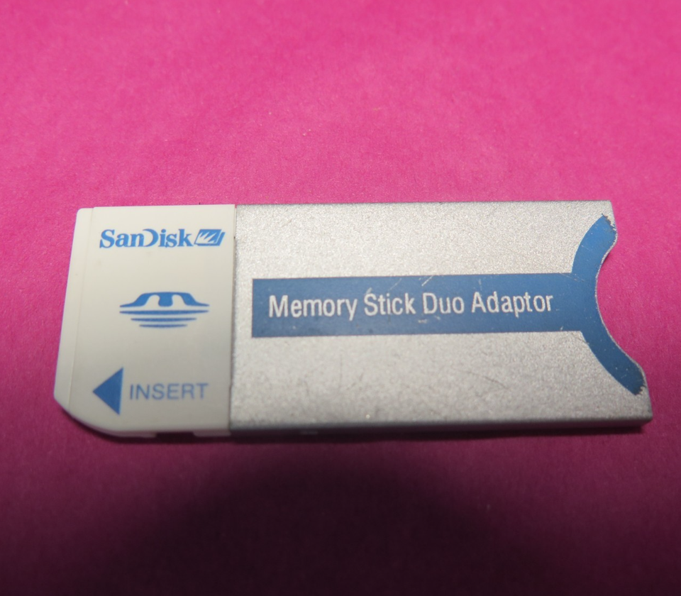 Memory Stick Duo Adaptor + SANDISK 2GB Pro Duo MagicGate Card *for Sony ...