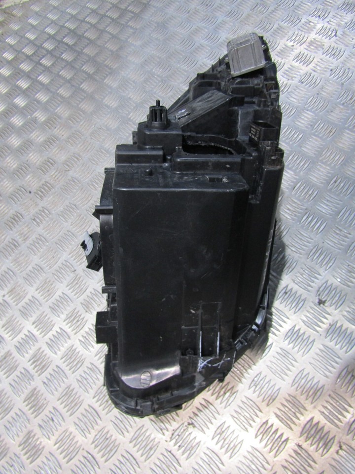 14-18 Mercedes C Class W205 Left N/S LED Headlight Genuine A2059067503 ...