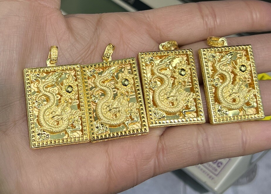 24K Solid Yellow Gold Dragon Rectangle Charm/ Pendant, 8.57 Grams | eBay