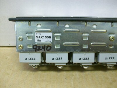 IDEC SLC 30N 8 LIGHT BAR DC24V | eBay