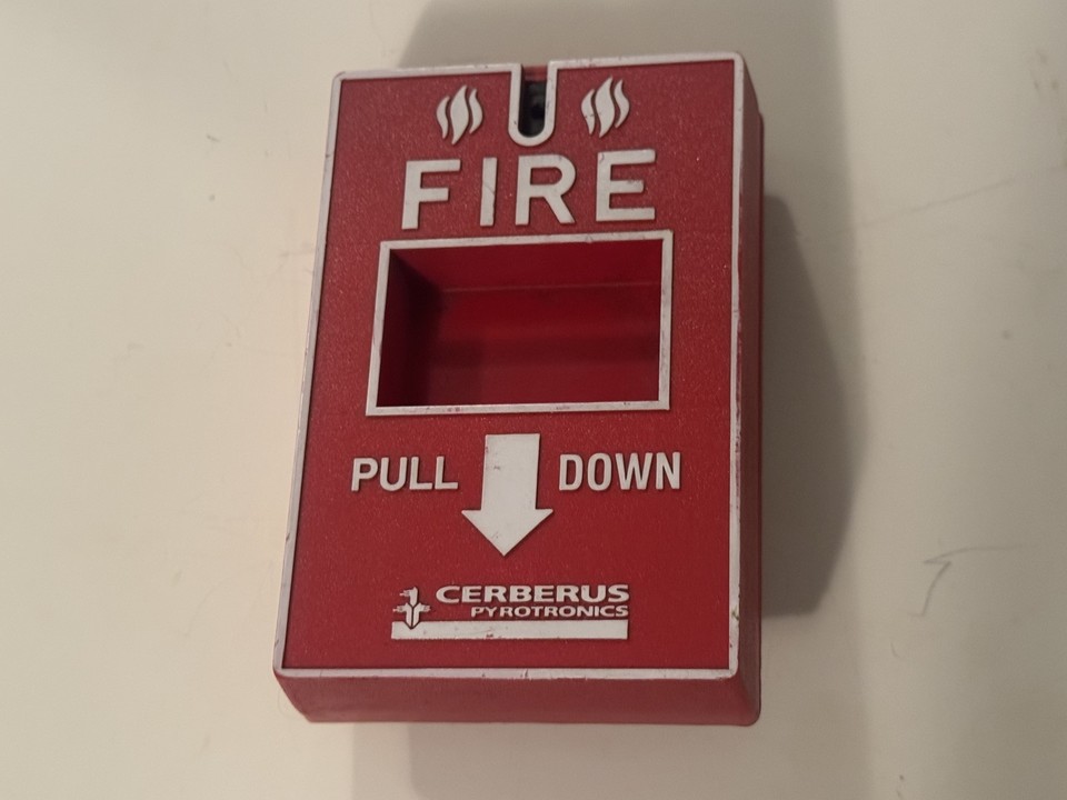 Cerberus Pyrotronics MS-151 Fire Pull Station | eBay