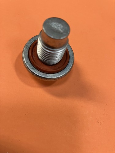 Mopar 6507741AA Engine Oil Drain Plug With Rubber Washer. | eBay