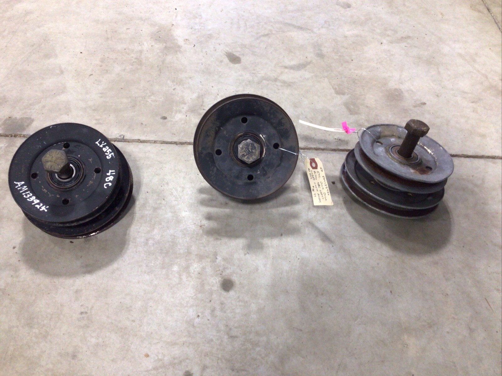 1 John Deere LX255 LX277 LX280 GT235 GT245 48C Double Pulley AM133924 ...