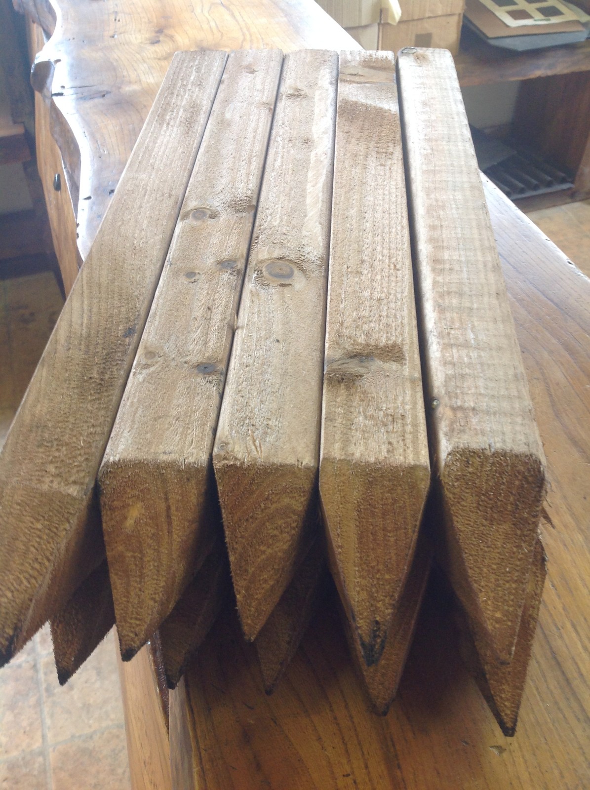 20 Wooden pegs/stakes, site edging stakes 24" long, pegs pointed 4 way ...