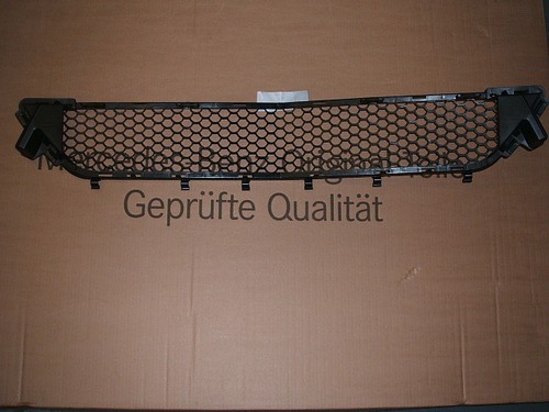 Mercedes-Benz C207 E-Class Front Lower Bumper Grille AMG Styling ...