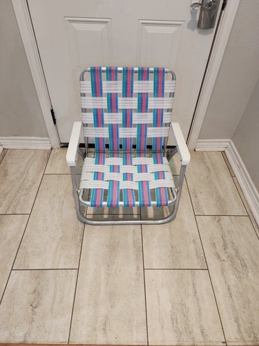 Vintage ALUMINUM Folding BEACH LAWN CHAIRS Webbing Patio SHORT LOW ...