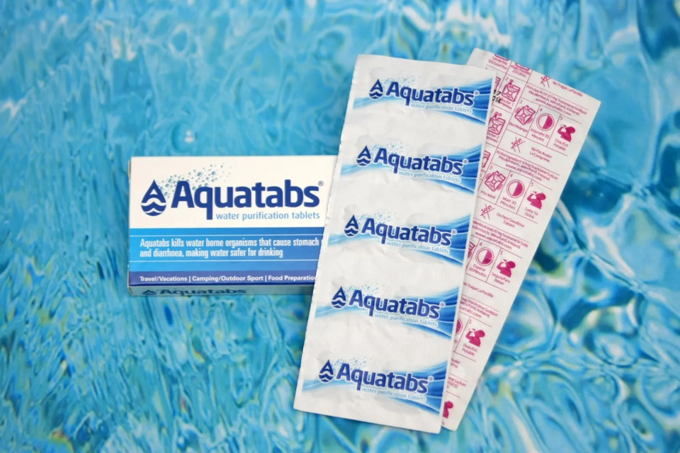AQUATABS WATER PURIFICATION TABLETS 8.5mg 167mg NaDCC SURVIVAL Hiking ...