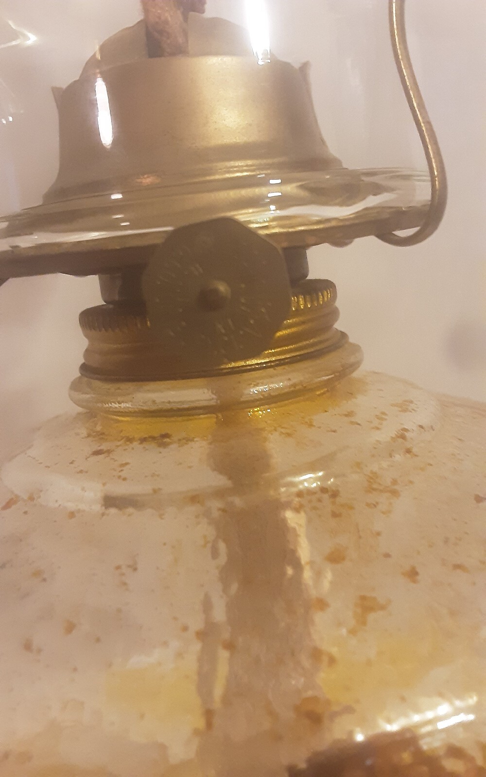 Vintage Eagle P&A Risdon Amber or Orange Glass Oil Lamp W/Burner ...