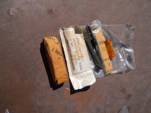NOS 1960s-70s USGI M-1 Garand M1/M14 Rifle Cleaning Kit w Sling in ...