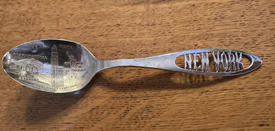 ANTIQUE New York Sterling Silver Spoon Souvenir 5.75” 15.3 Grams Cut ...