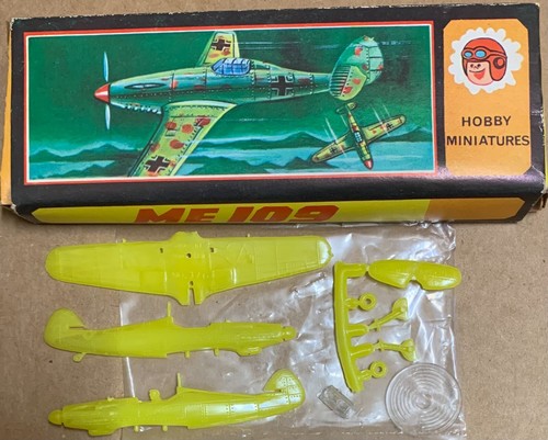 Hobby Miniatures ME 109 Mini Plane plastic model kit Messerschmitt Hong ...