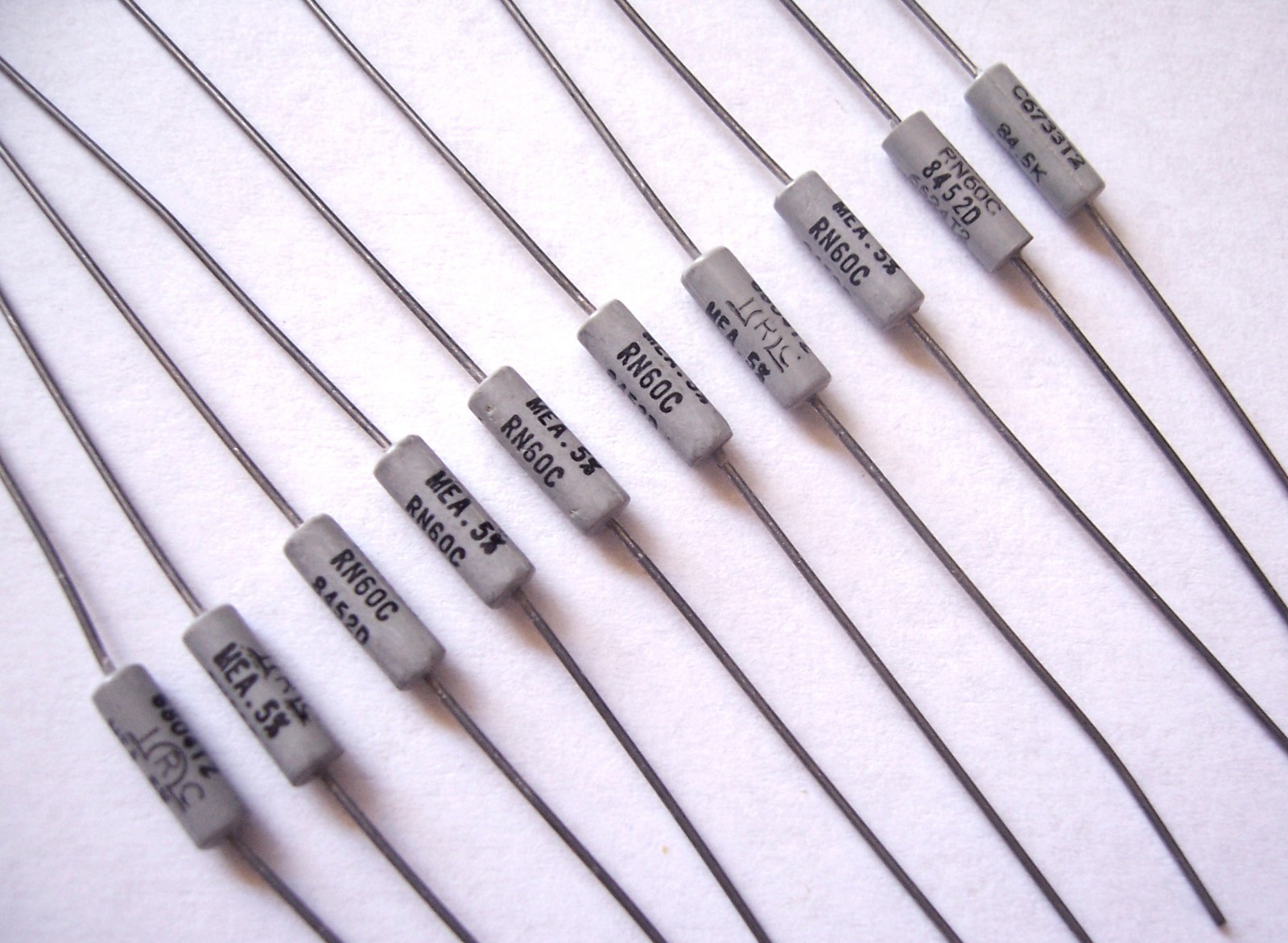 10-Pack TRW IRC RN60C 84.5K 0.5% 1/2W MOLDED PLASTIC METAL FILM ...