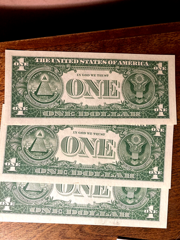 1957-A ,Lot of (3) Sequential Notes UNC GEMS, (3) Sequential Notes ...