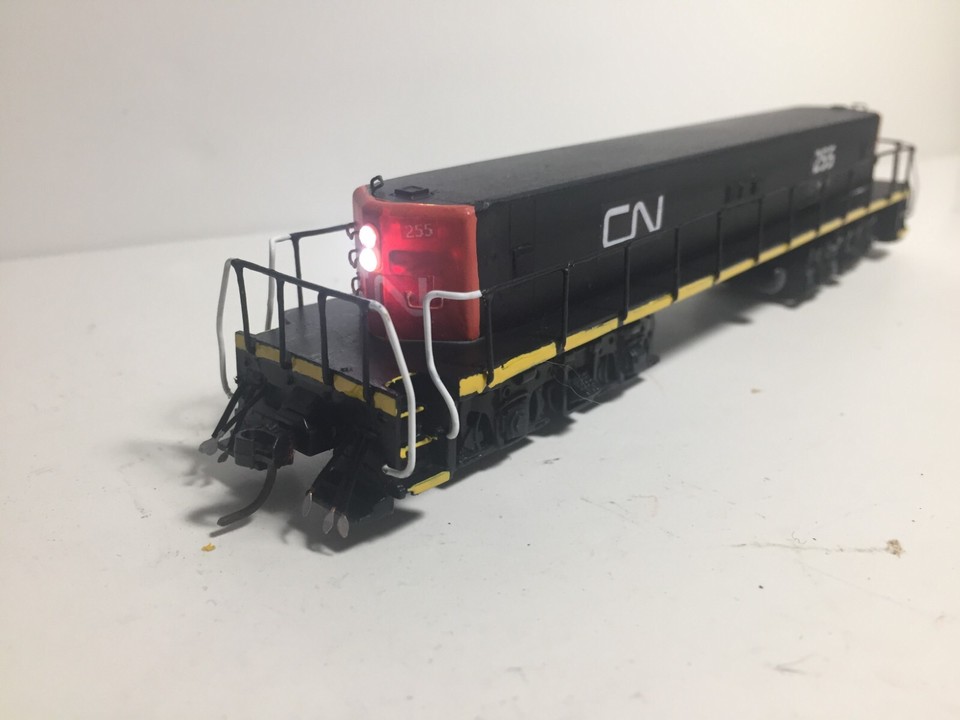 Locomotives HO CN 255 (GP9 slug) +Certificate | eBay