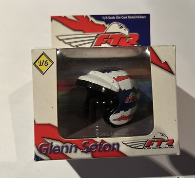 1/6 CLASSIC CARLECTABLES DRIVER'S HELMET GLENN SETON 2000 #5004 | eBay ...