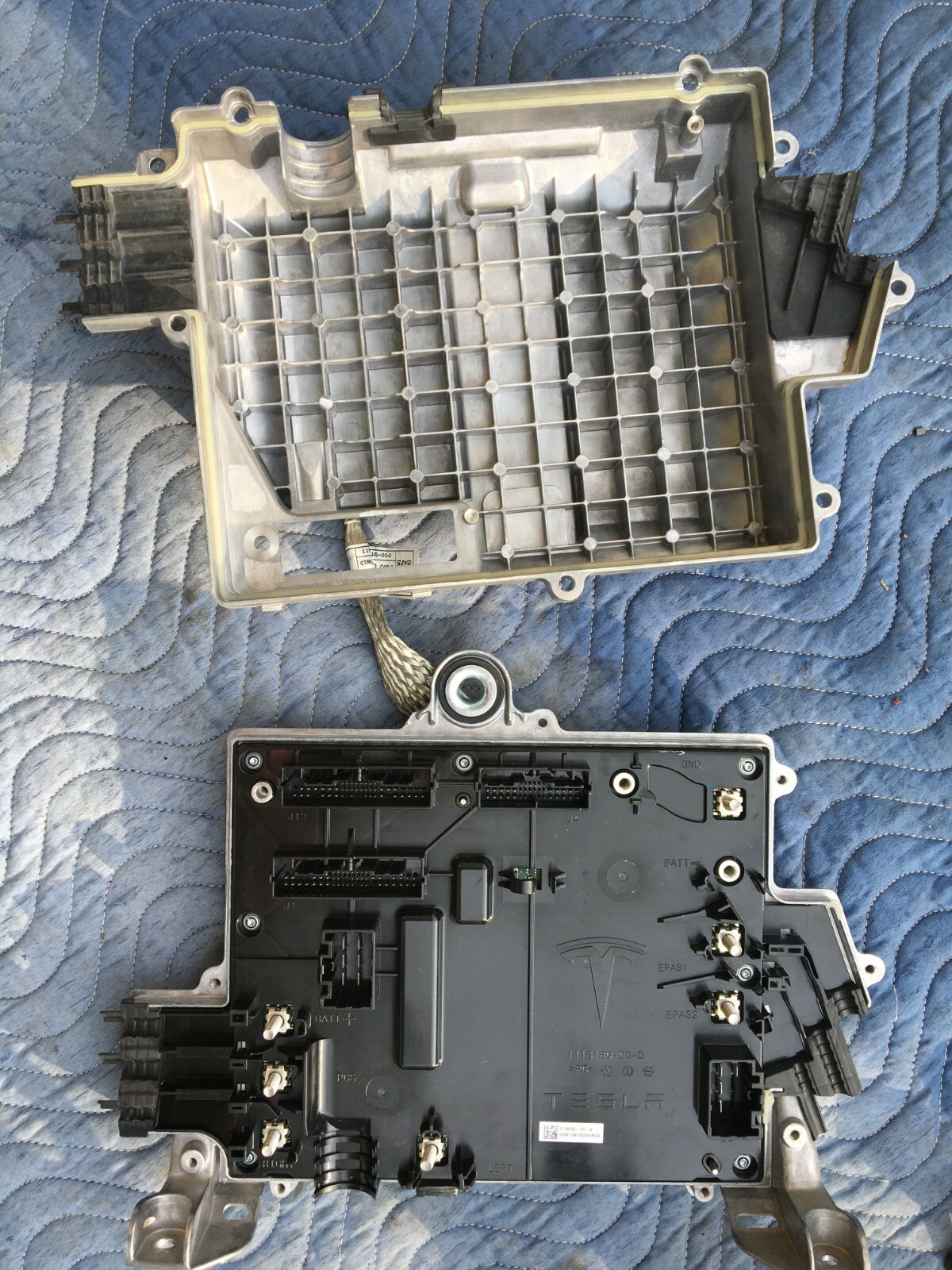 TESLA MODEL 3 ECU MCU CONTROL MODULE 2017-2019 1118175-00-B | eBay