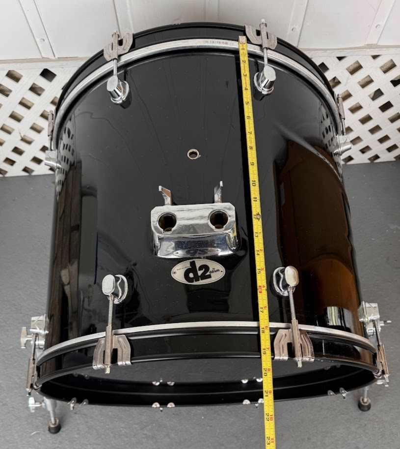 ddrum D2 Bass Drum 22"x16" – Black Finish – With Legs – Evans EMAD2 Head | eBay