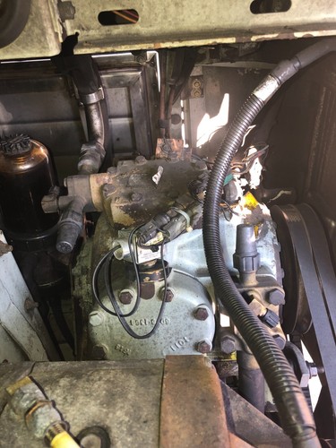 MCI PREVOST VANHOOL BUS CARRIER 05G COMPRESSOR WITH CLUTCH AND PULLEY ...