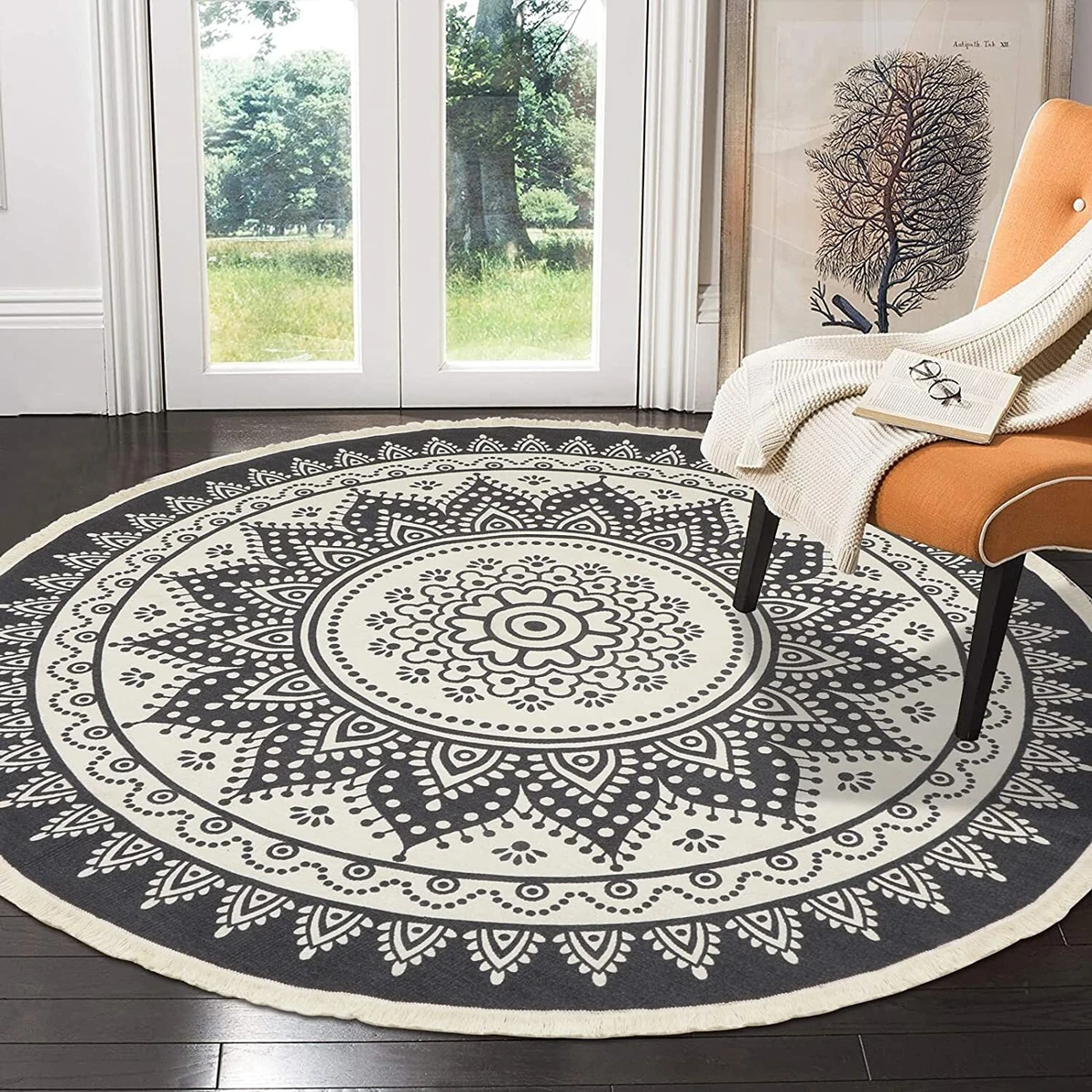 Round Rugs For Dining Room
