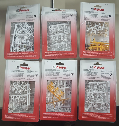 Lot Of Preiser HO Scale Figures, Circus, Clowns, Workers, Beach, Beer ...