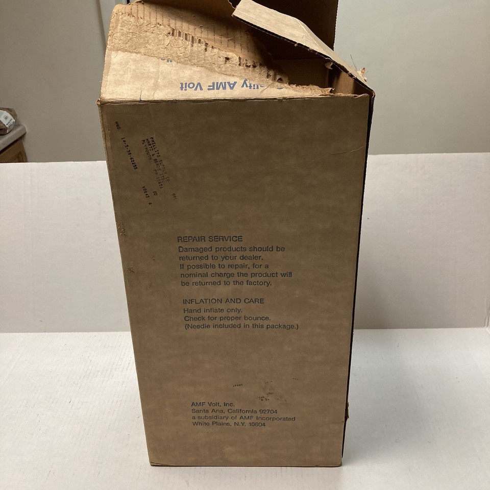 Vintage VOIT AMF Basketball CS3 And Volleyball 60s 70s PE Class Made In ...