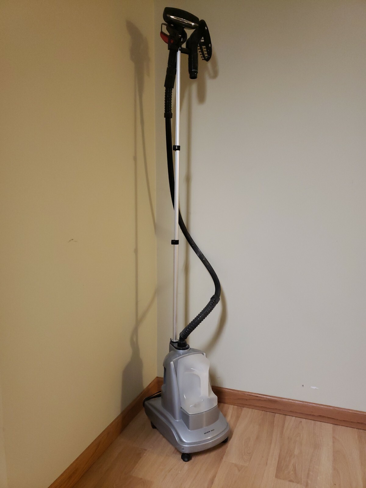 The Sharper Image Professional Garment Steamer | eBay