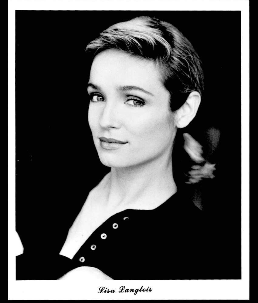 Lisa Langlois's Instagram, Twitter & Facebook on IDCrawl