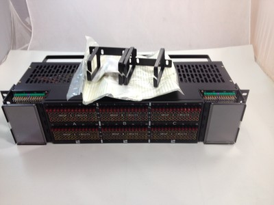 ADC D1M-1A0022 DSX1 XCon Panel 84 Pos / 64 Pin / 23" / Front Split ...